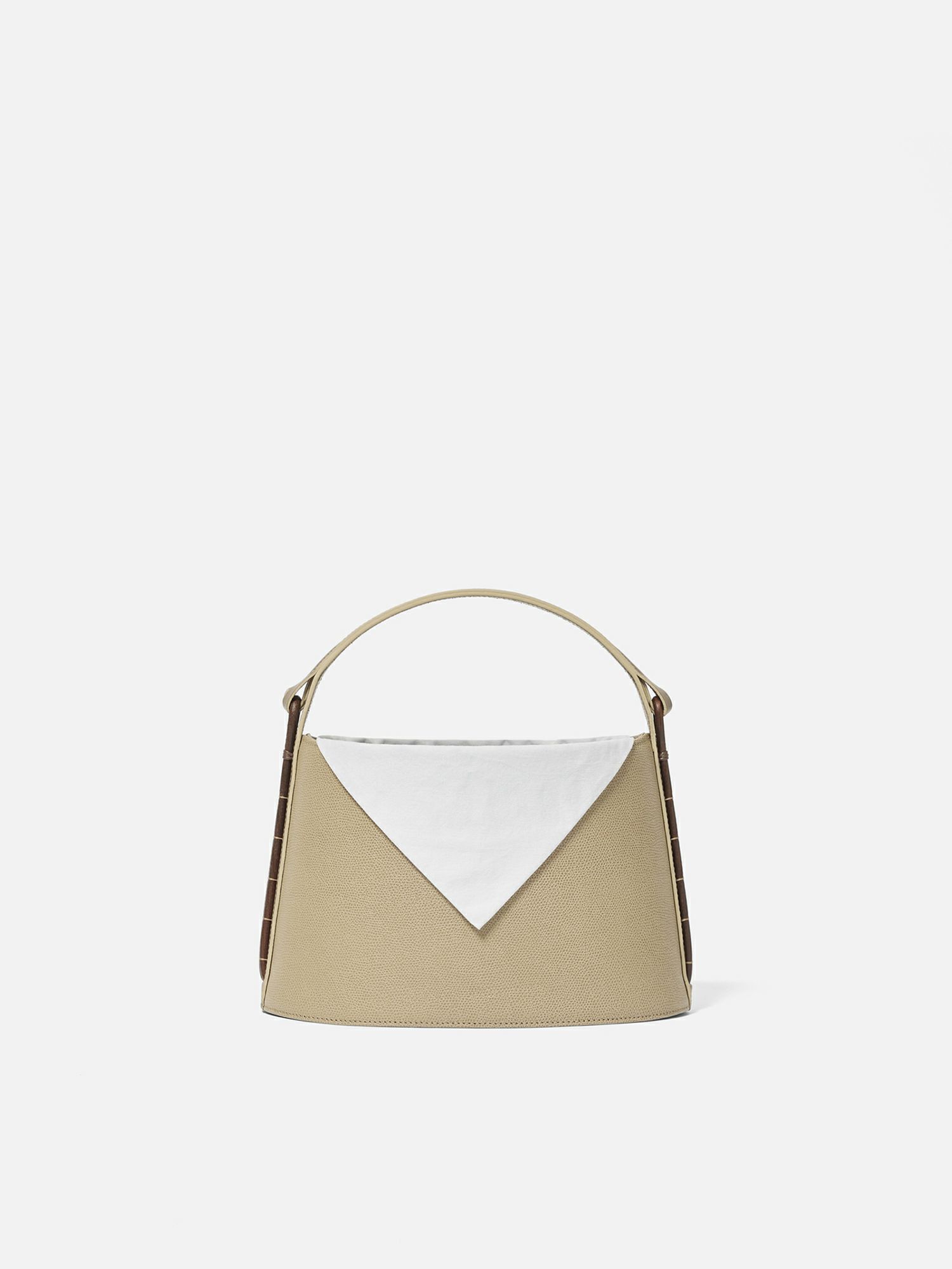 BYYO Handbag オイスターグレー×ライトグレー |ハンドバッグ | WAKO公式オンラインブティック | 銀座・和光